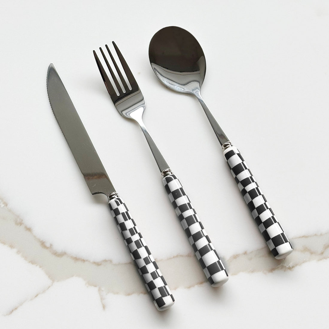 Colorful Checkered Flatware Set | Filtrum Home